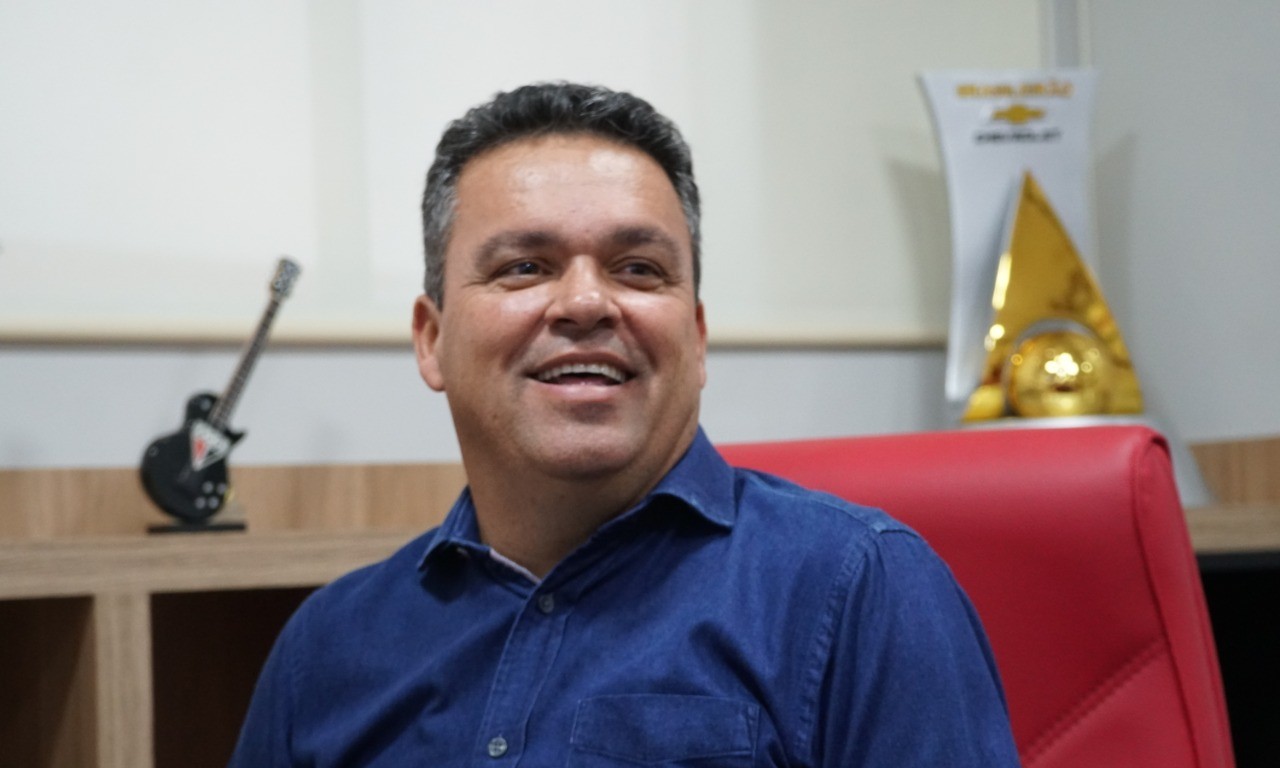 Adson celebra 50 anos, se diz ansioso para a Série A e relembra ...