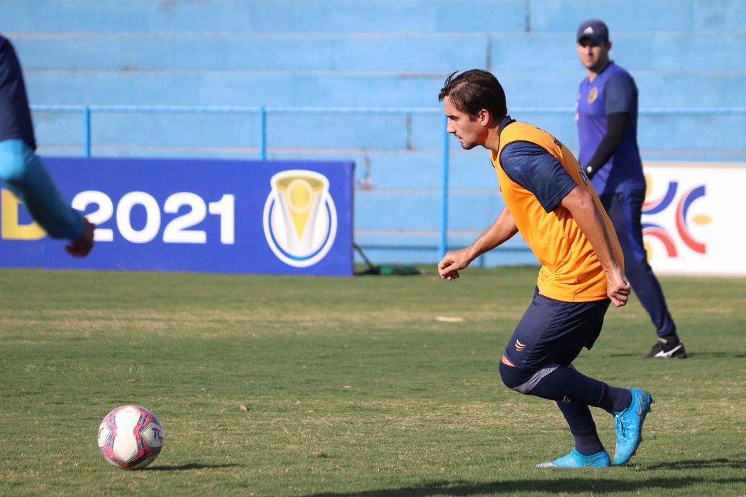 Clássico valendo vaga entre Aparecidense e Goianésia; Jaraguá cumpre tabela fora de casa - O Hoje