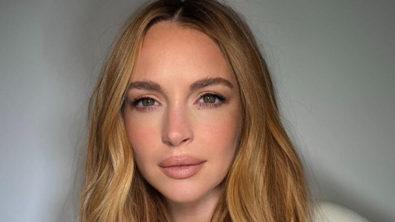 Lindsay Lohan surpreende fãs ao surgir com uma aparência mais jovem - O ...