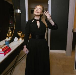 Veja vídeo: Influencer passa mal após gravar com Kid Bengala - O Hoje